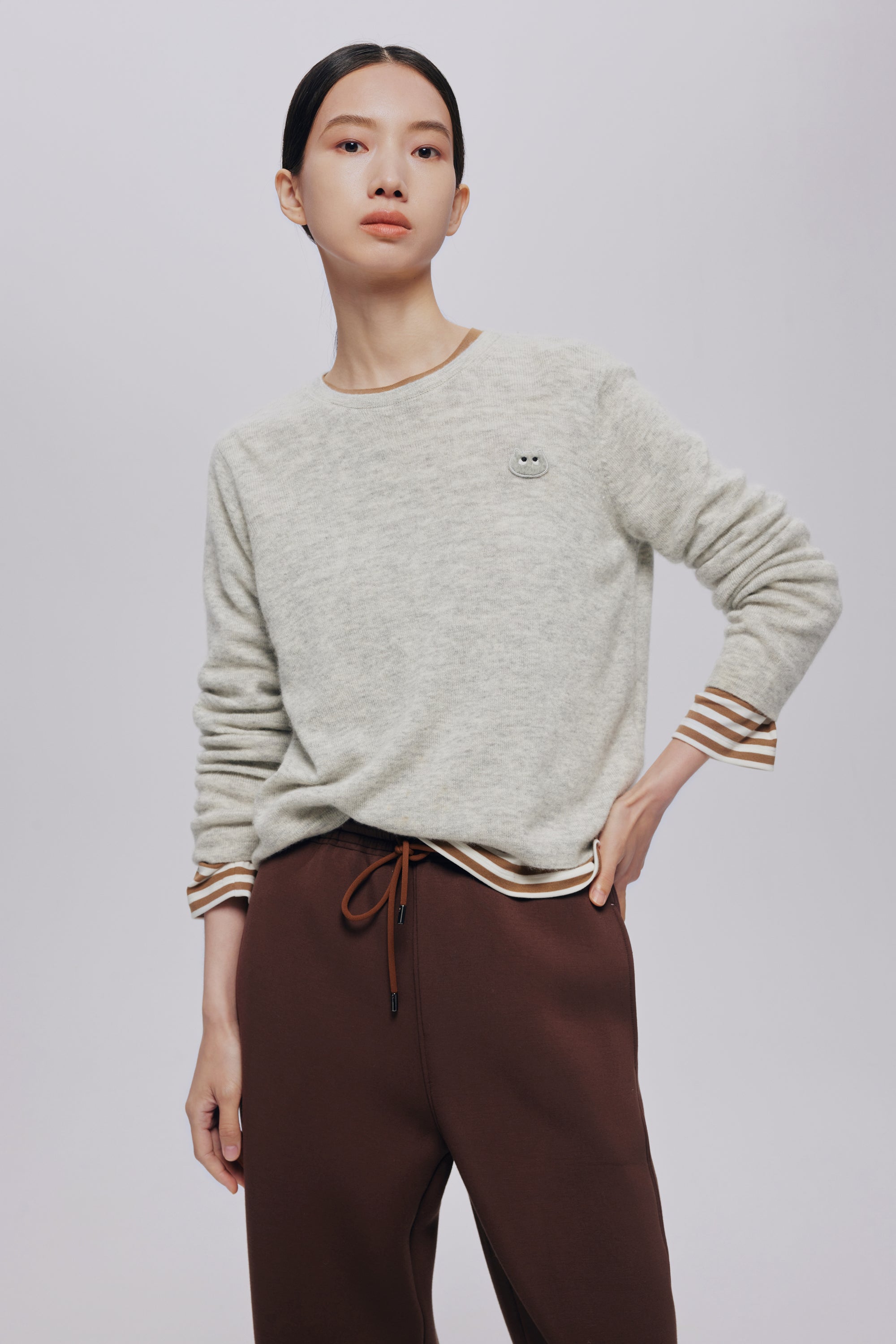 Light Grey Crew Neck Meow Meow Sweater – Urlazh New York