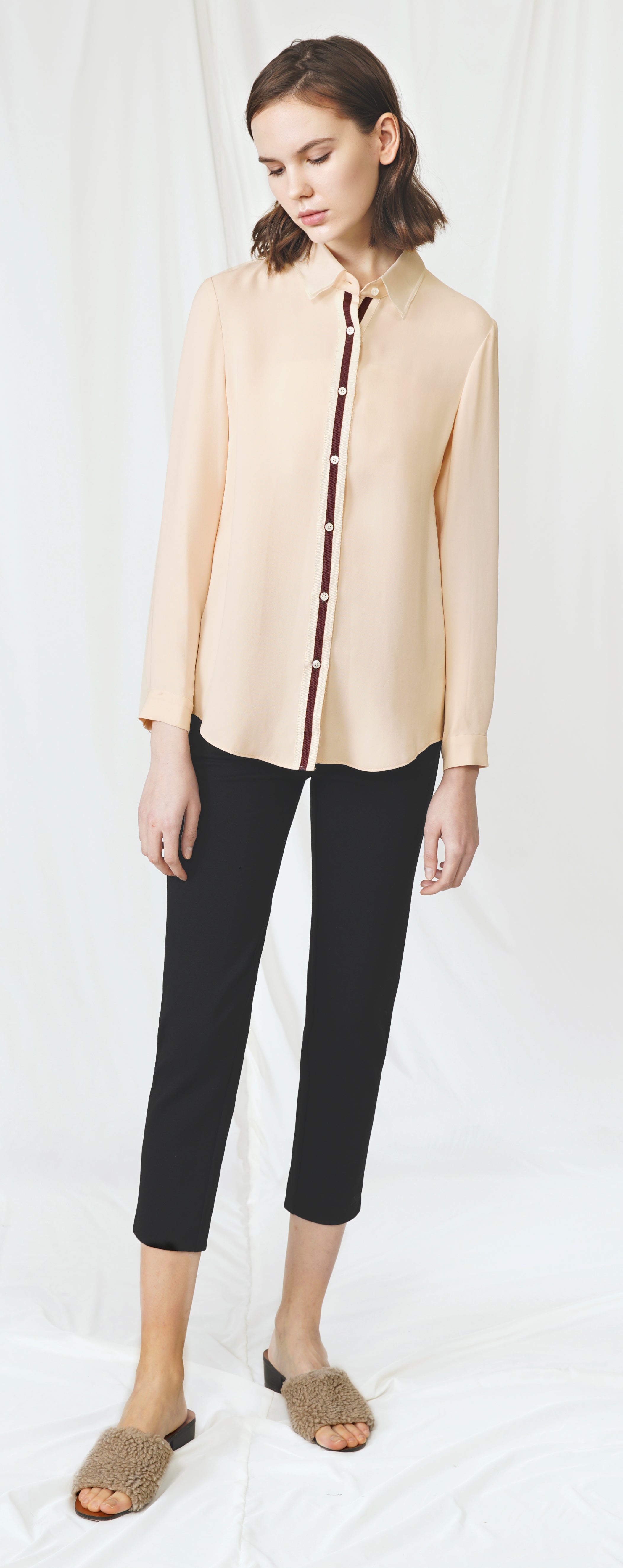 Black Tapered Capri Pants – Urlazh New York